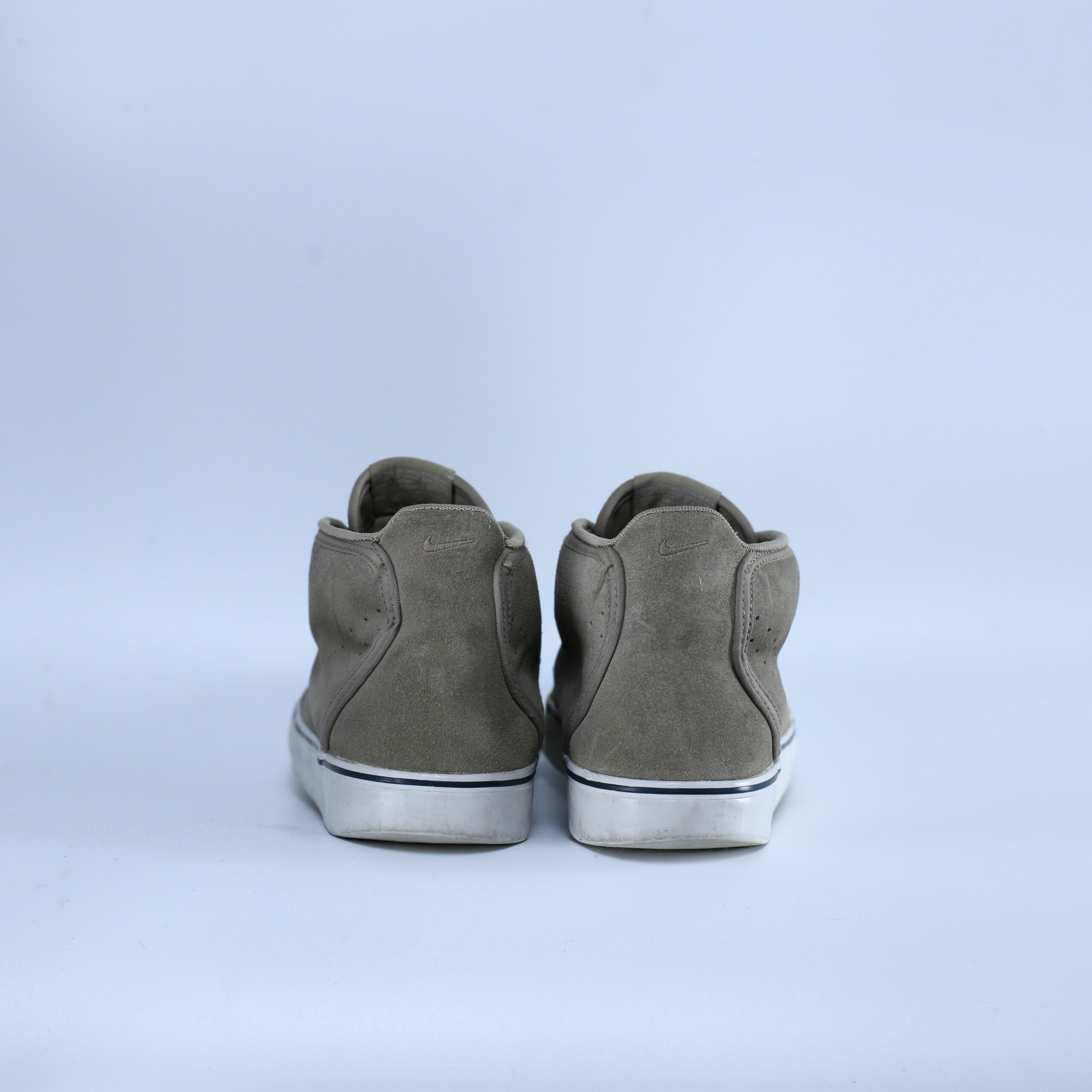 Nike Toki Mid - Delight Skateshop